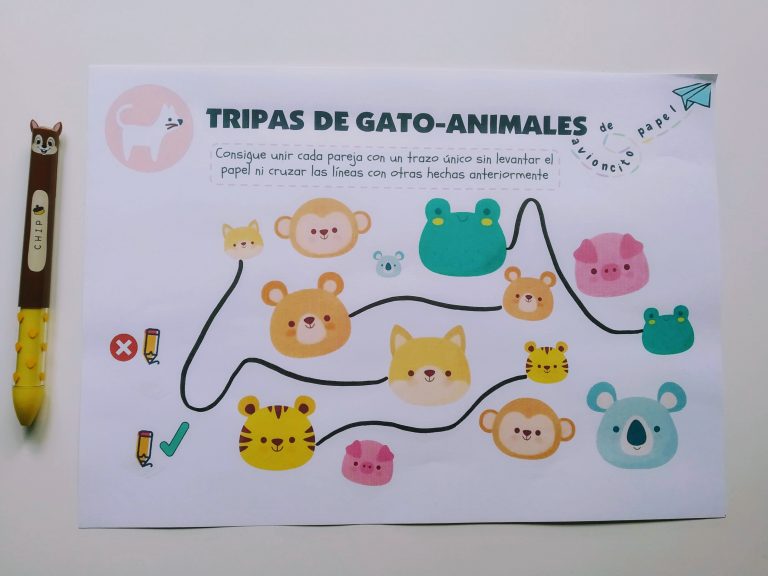 Juego sobre papel: Tripas de gato - Avioncito de papel
